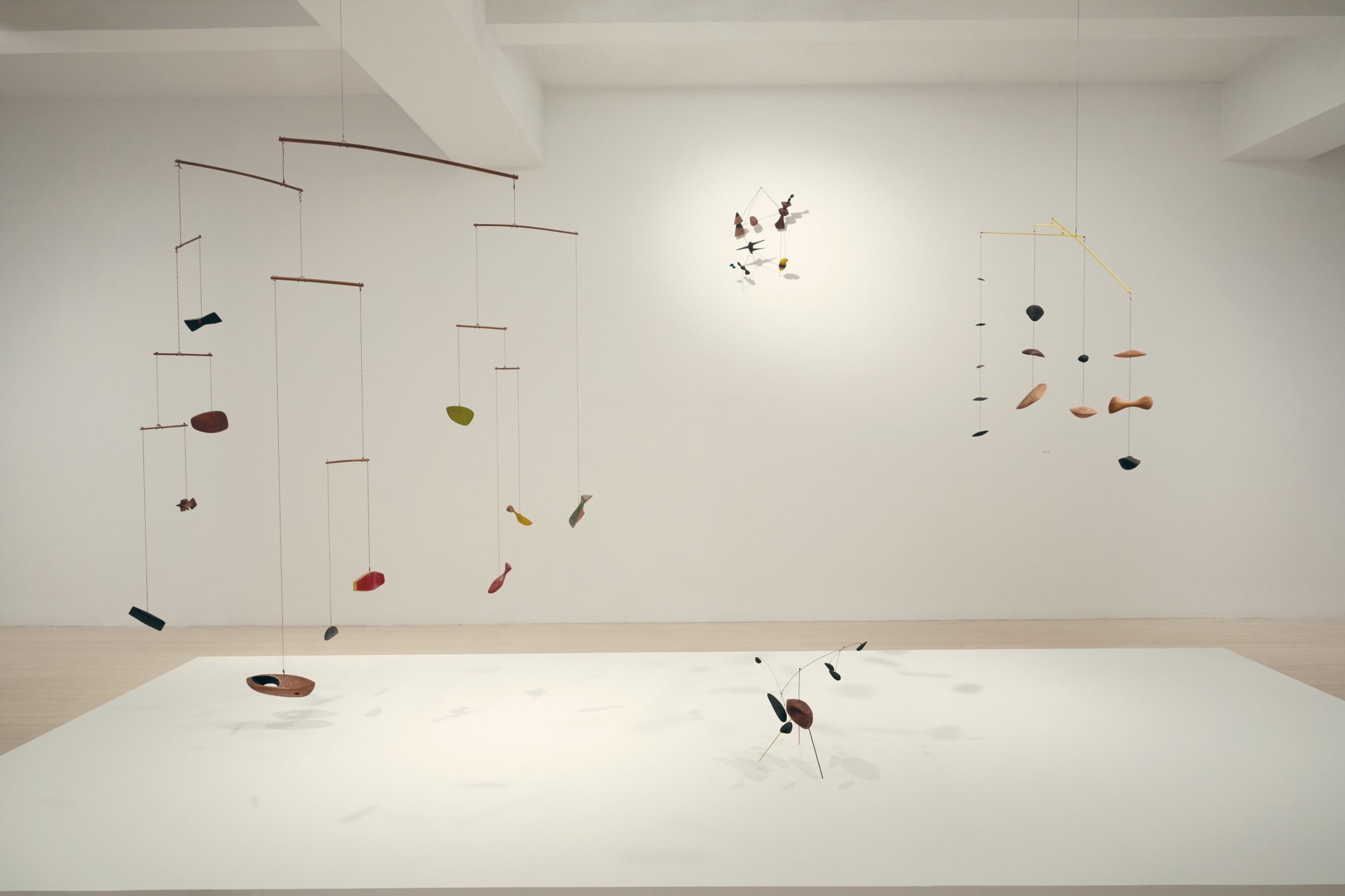 Calder: Constellations at Pace Gallery (2017) | Calder Foundation
