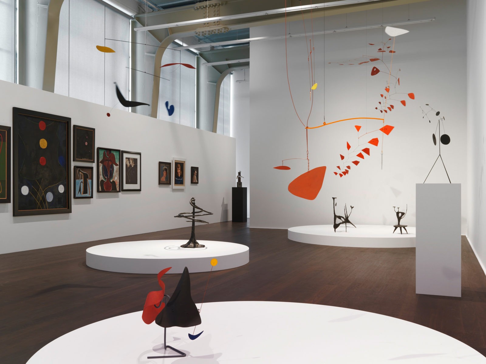 On One Knee (1944) | Calder Foundation