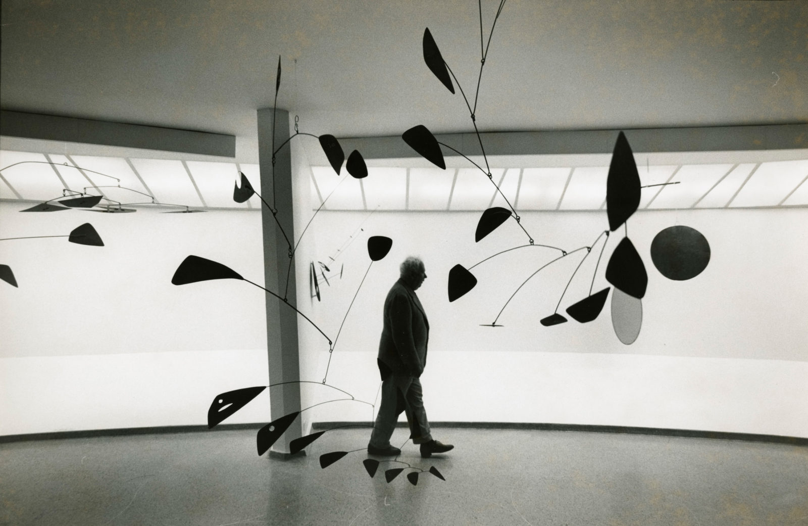 Alexander Calder: A Retrospective Exhibition (1964) | Calder Foundation