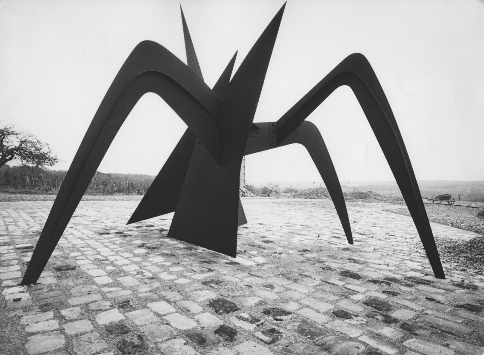 Calder Around the World | Calder Foundation