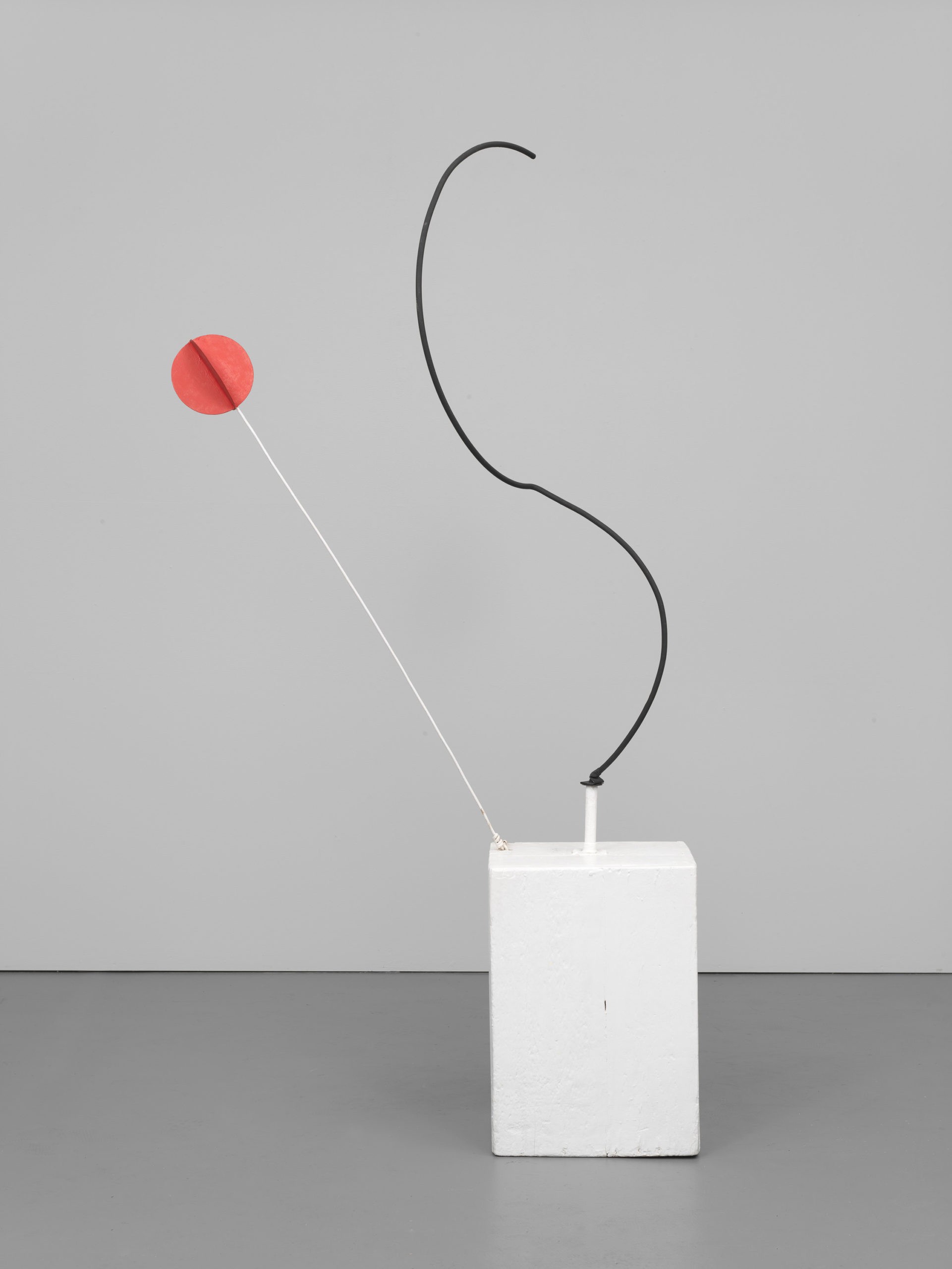 Half-circle, Quarter-circle and Sphere (1932) | Calder Foundation