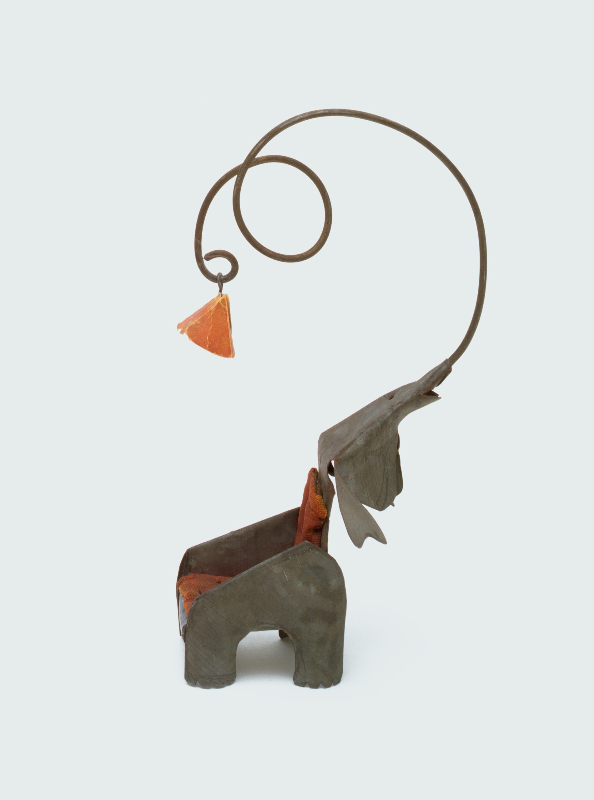 The Elephant Hunter’s Chair (maquette) (1928) | Calder Foundation
