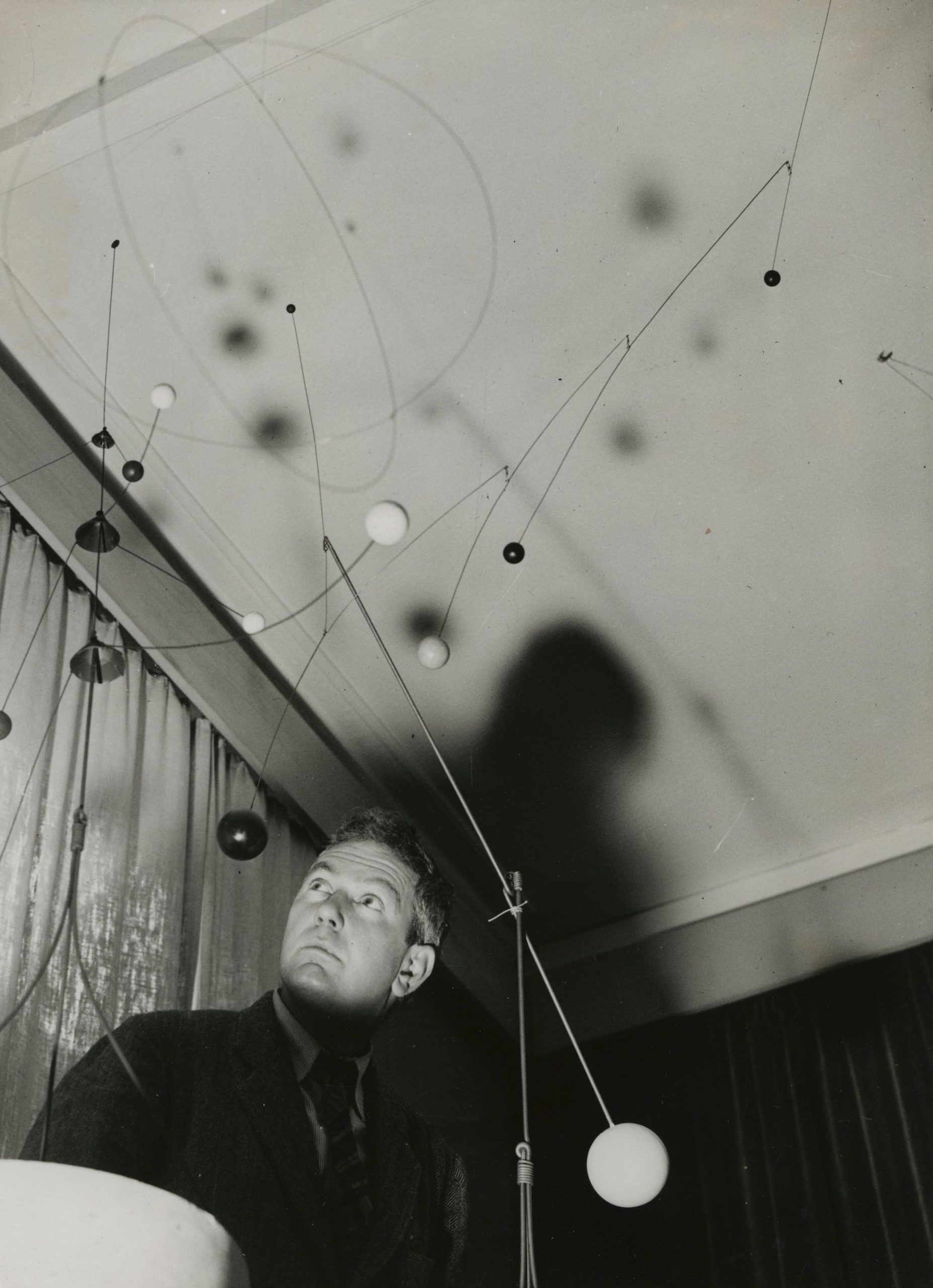 Calder: Mobiles and Stabiles (1937) | Calder Foundation