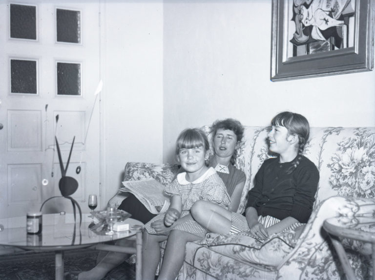 Louisa Calder with daughters Sandra and Mary at Keith Warner’s house in ...