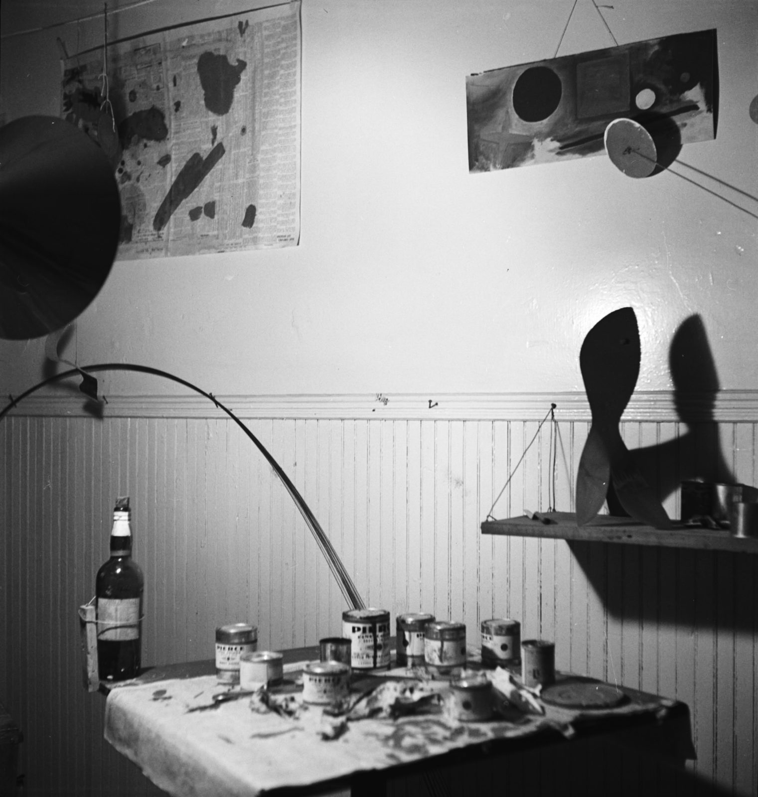 Ruby-Eyed (1936) | Calder Foundation