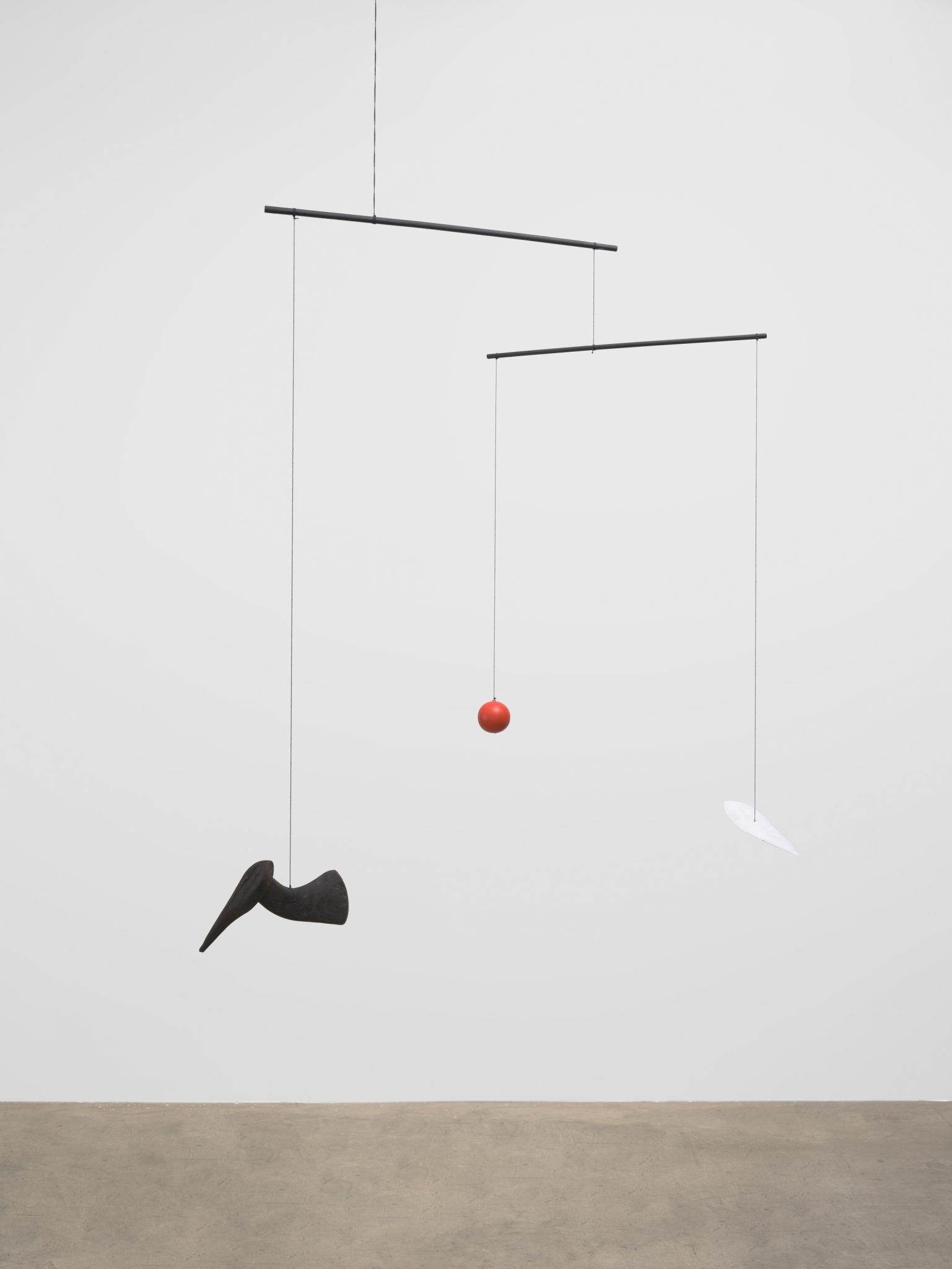 Small Sphere and Heavy Sphere (1932 / 1933) | Calder Foundation